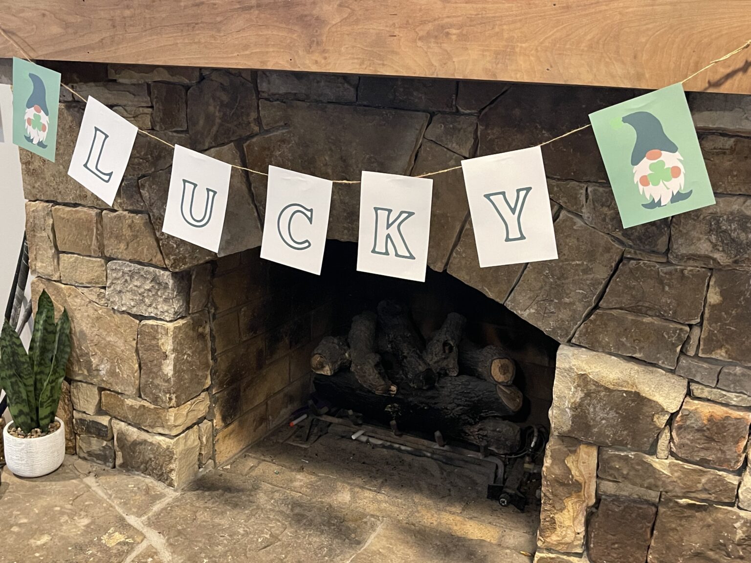 St Patricks Day Free Printable Banners - OriginalMOM